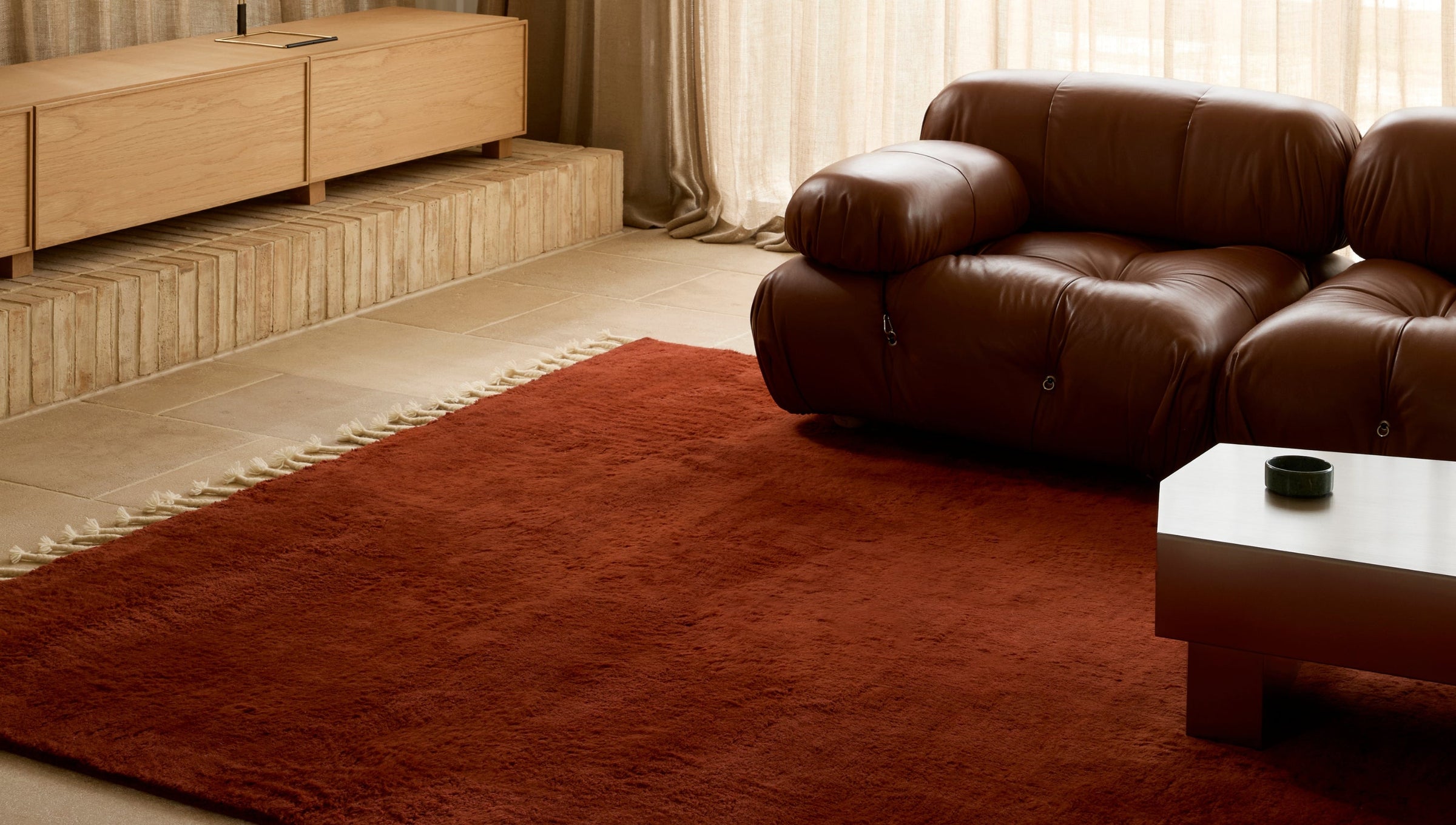 Red Rugs – Warmth & Sophistication| Milk & Sugar