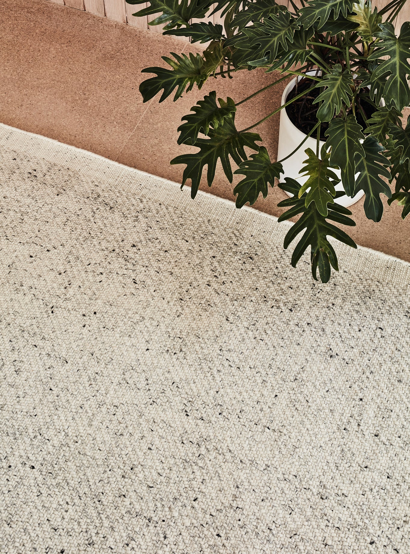 Sample of Daze Rug Silver – Milk & Sugar